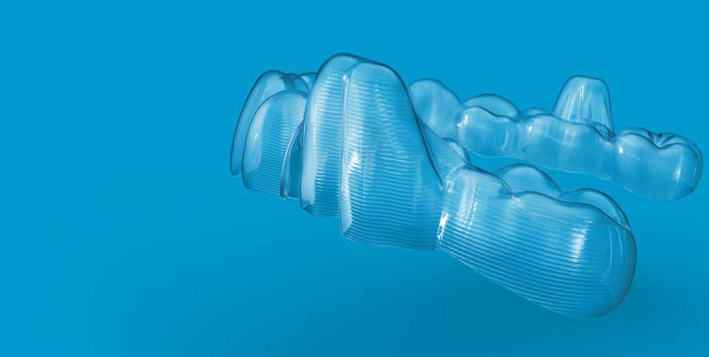 Avance Mandibular Invisalign - Adiós a la Clase II | Invisalign en ...